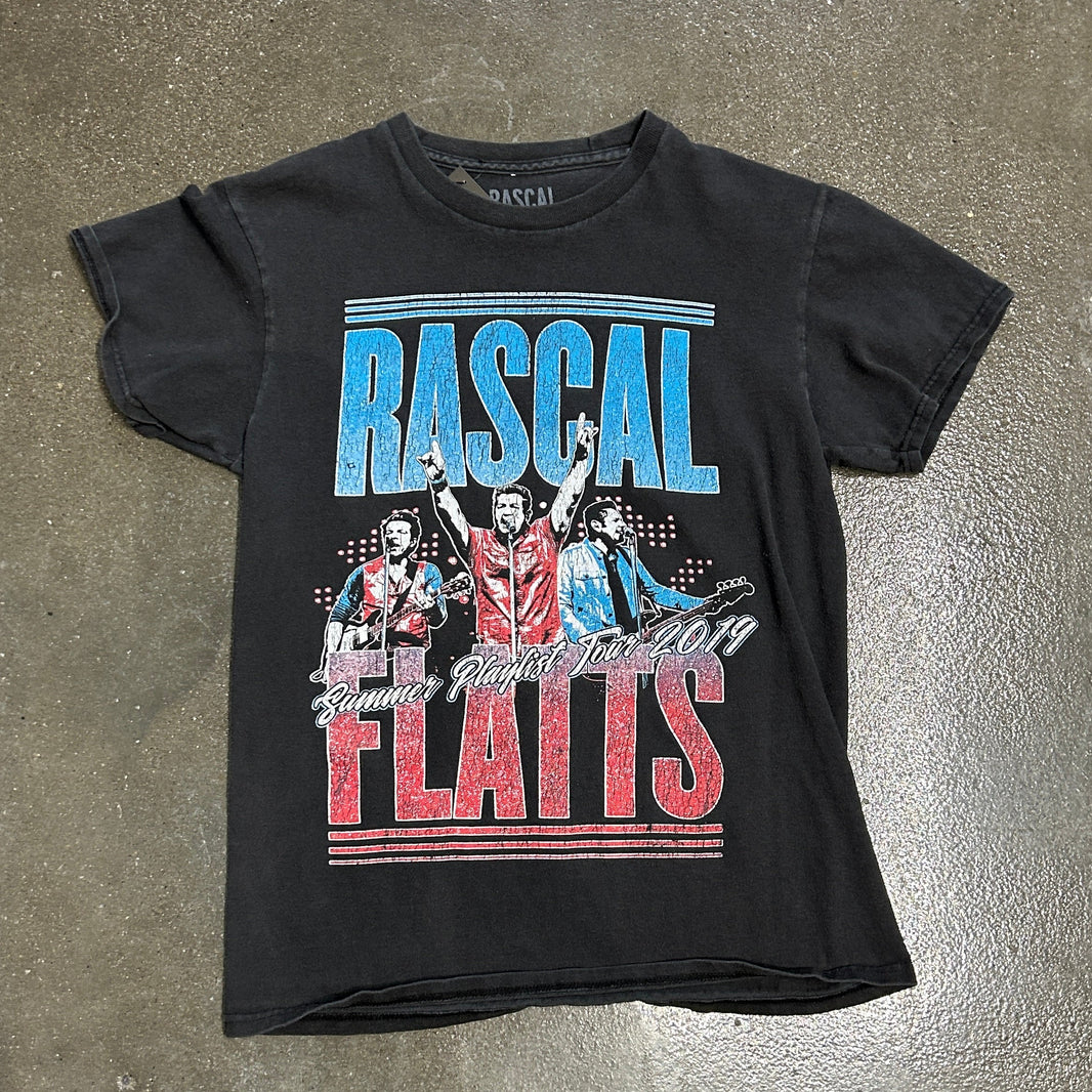 Branded | Vintage Clothing & Sneakers | Timeless Style, Unique Finds ...